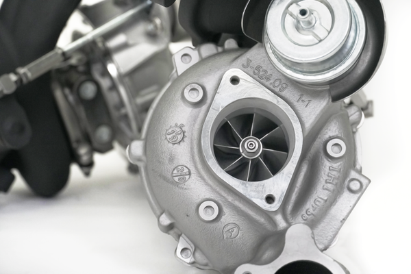 Alfa Romeo Giulia Stage 3 Hybrid Turbo Upgrade Kit – IdealRace